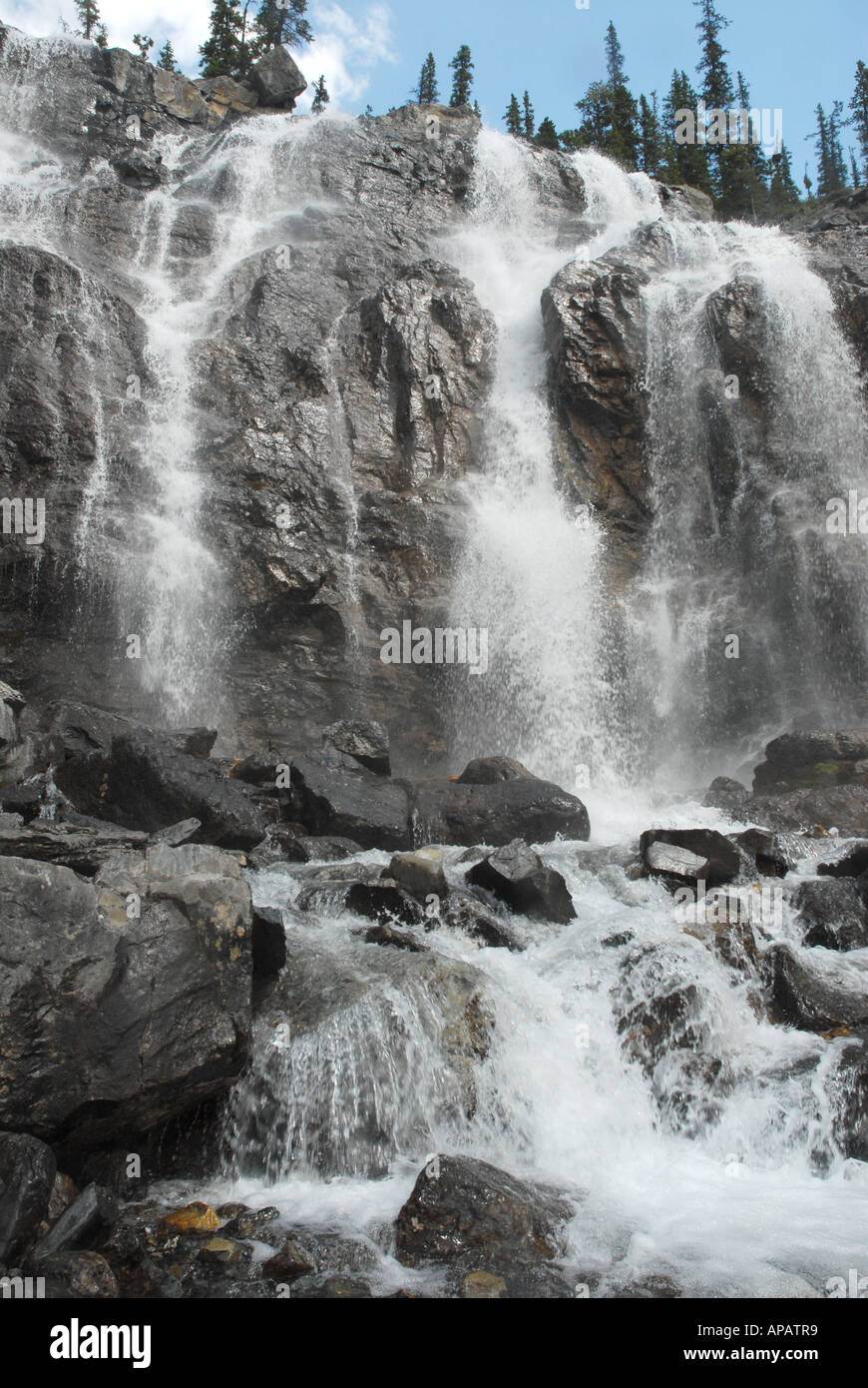 Waterfall plunges down a cliff hi-res stock photography and images - Alamy