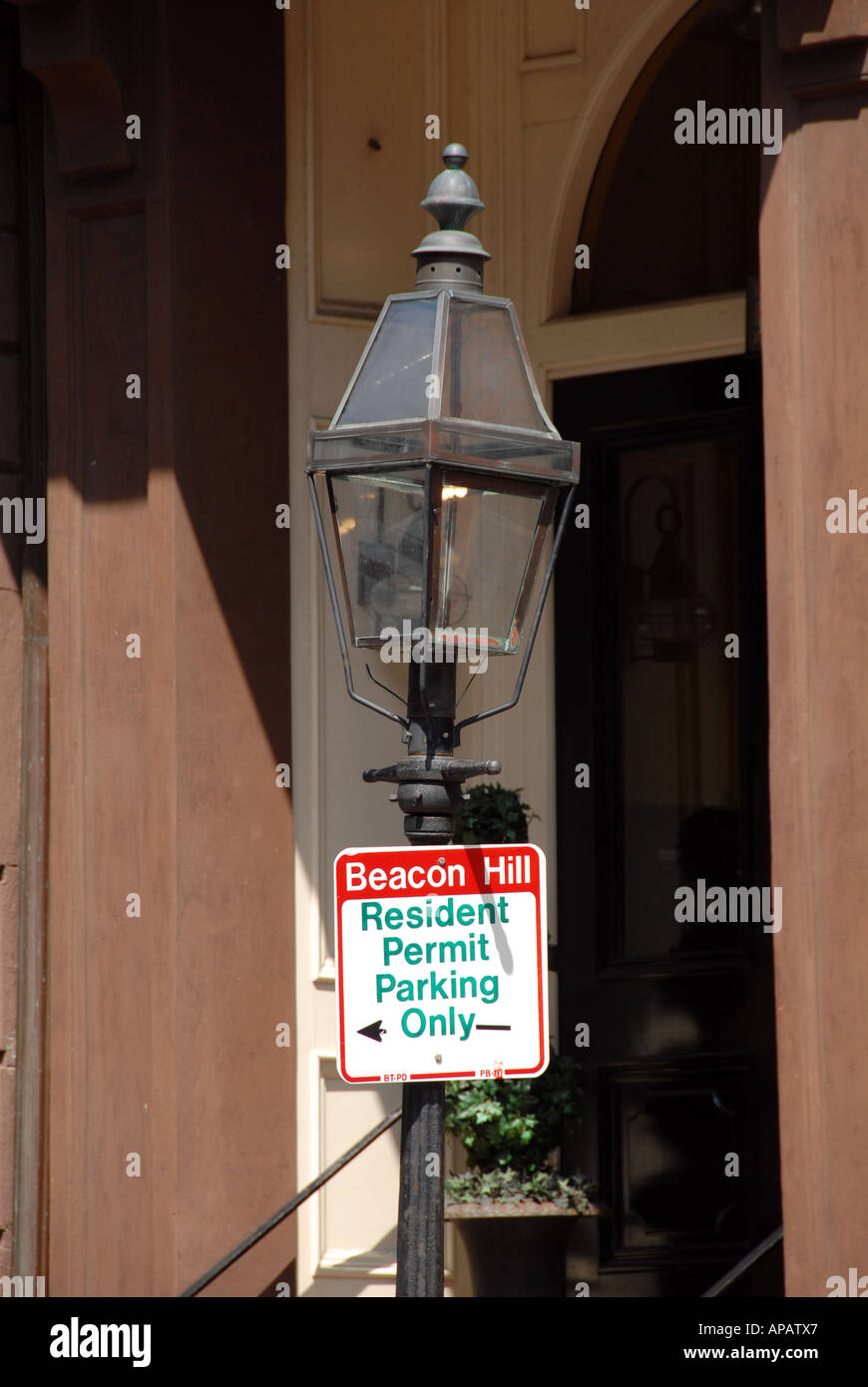 Beacon Hill gaslight and notorious parking sign Stock Photo - Alamy