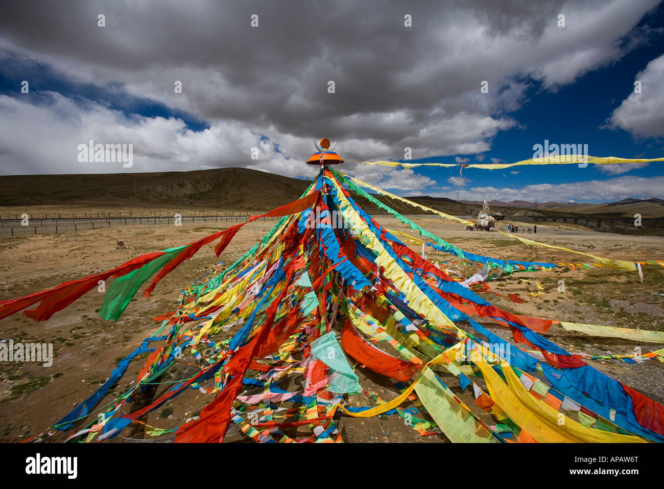 Kunlun hi-res stock photography and images - Alamy