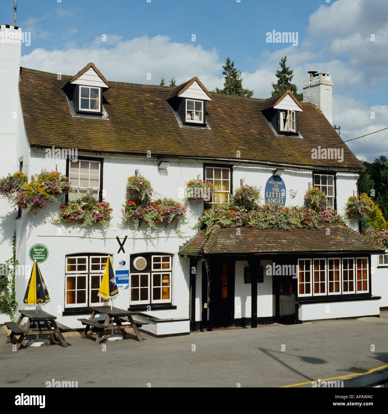 Typical English Pub Henley On Thames England U.K Stock Photo - Alamy