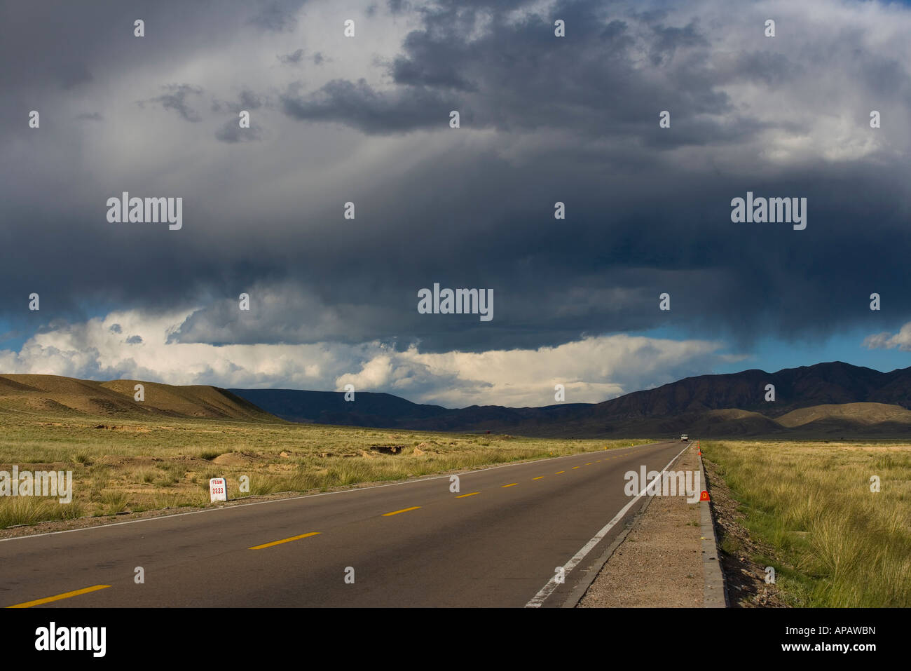 A penurious land in Qinghai Stock Photo - Alamy