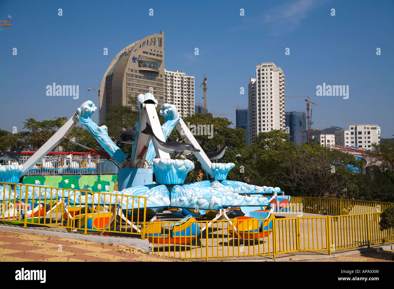 The Scene of the Beach in Dalian Stock Photo - Alamy