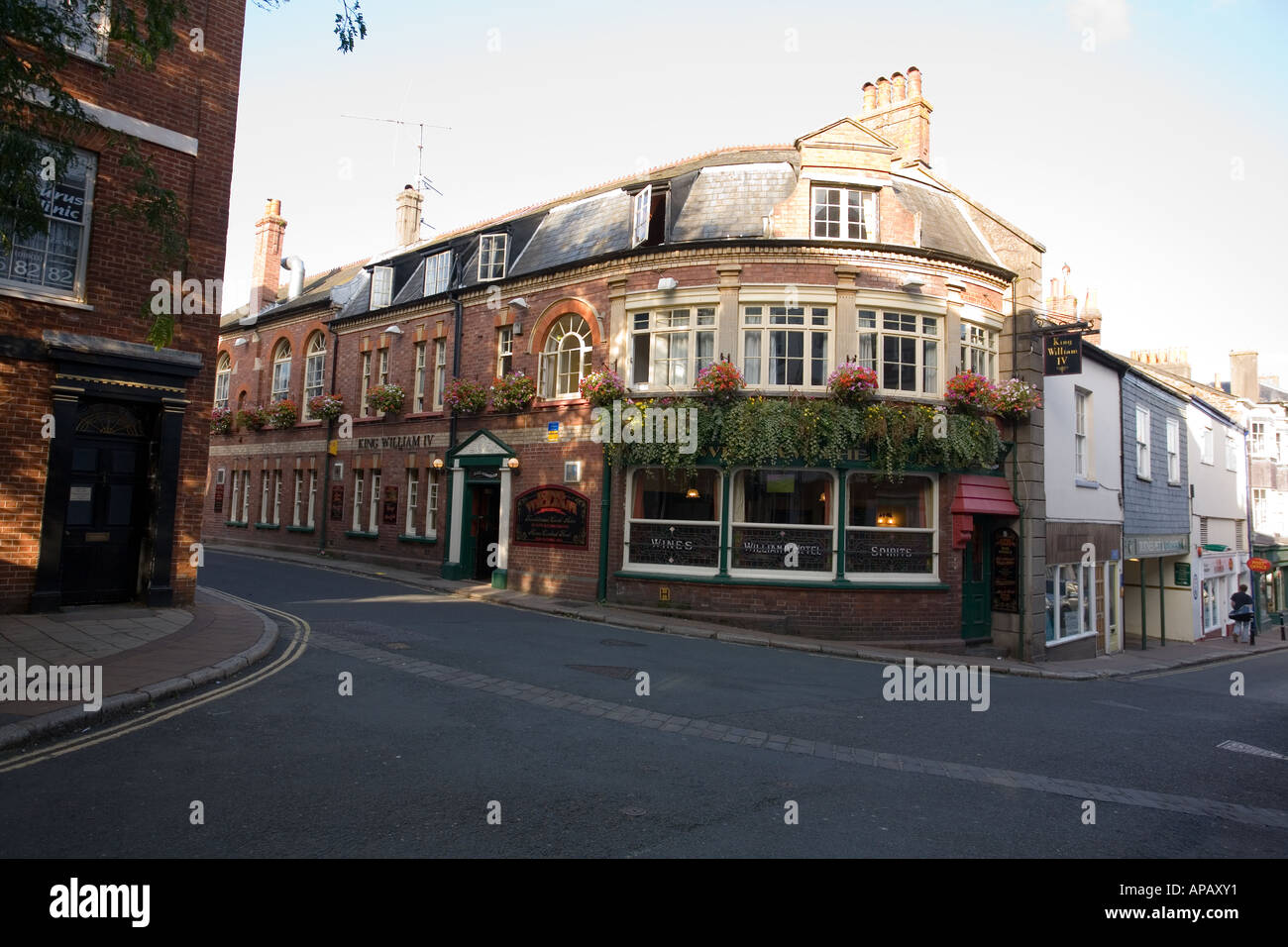 The historic market town of Totnes in Devon, England Stock Photo - Alamy