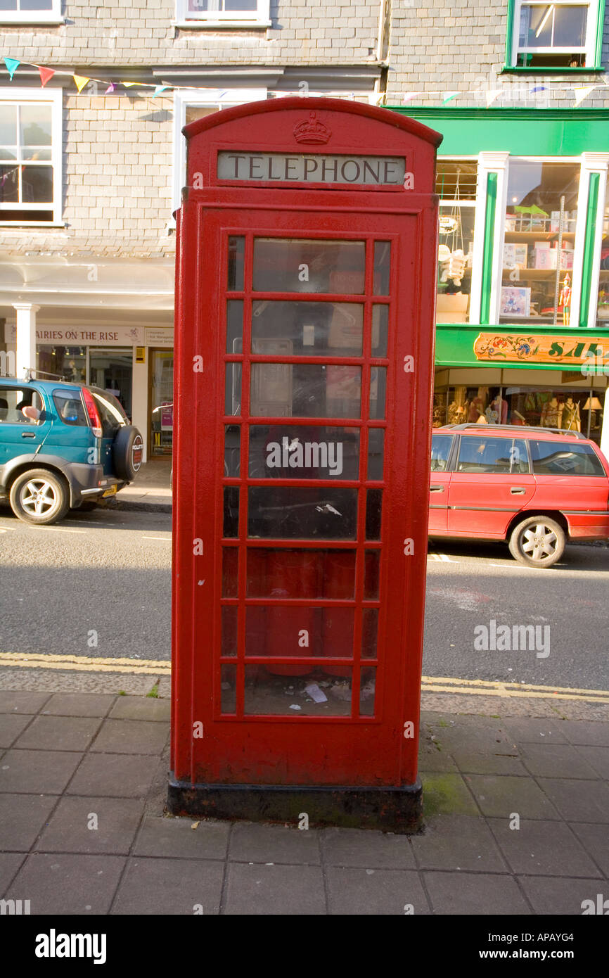Traditional red British telephone booth. Totnes, Devon England Stock ...