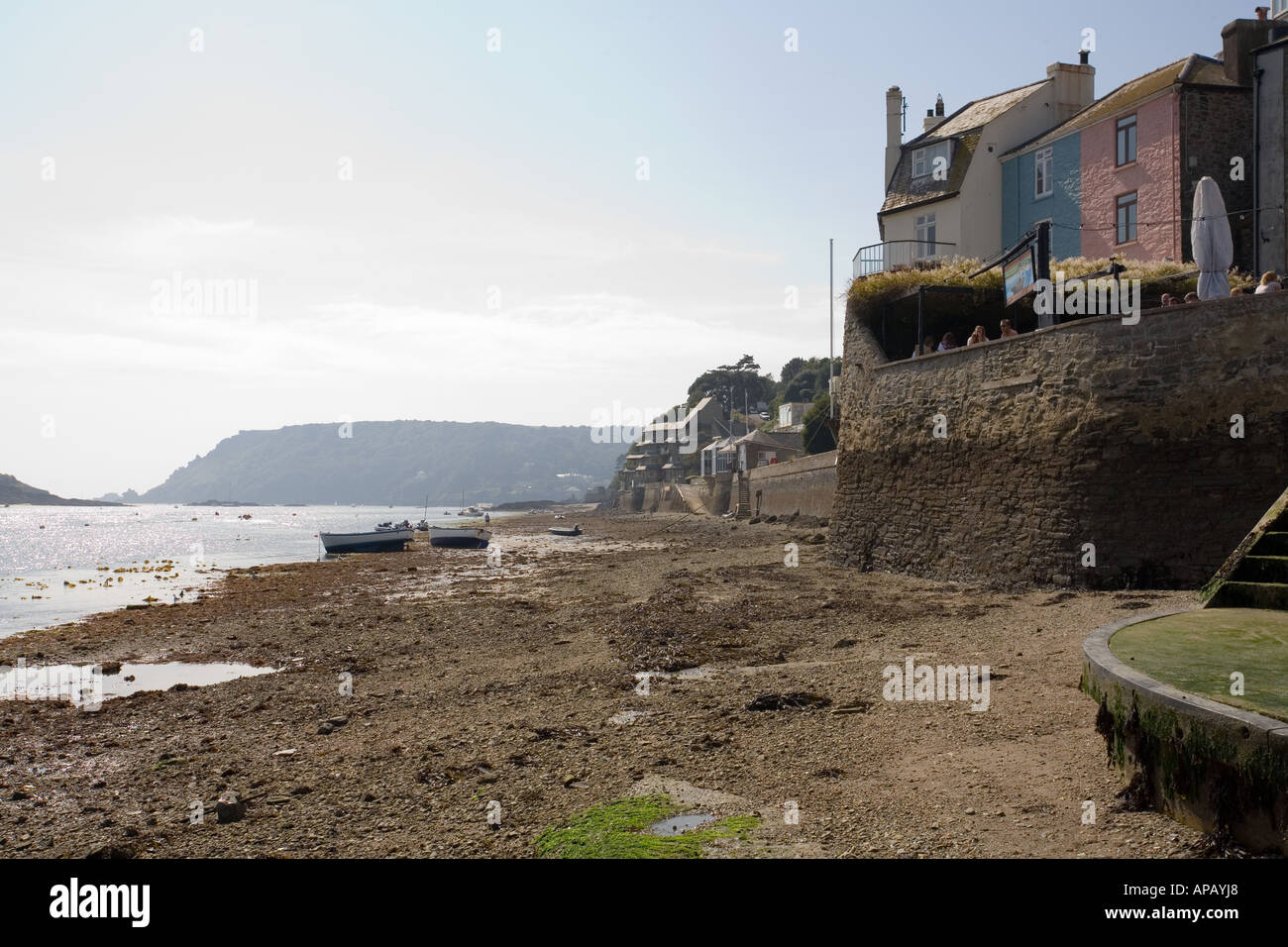 Shops Town Salcombe High Resolution Stock Photography and Images - Alamy