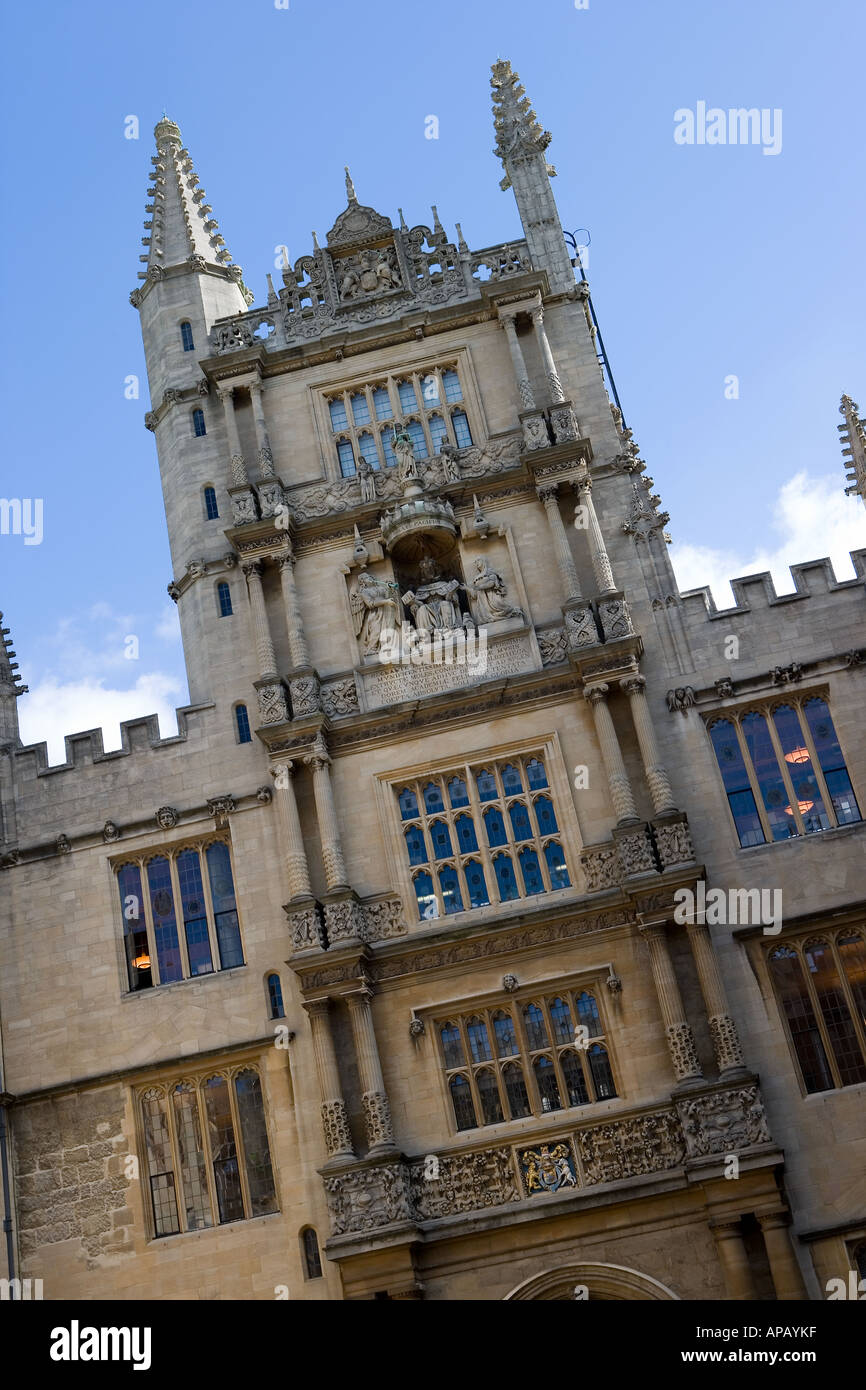 Duke humphrey’s library (oxford) hi-res stock photography and images ...