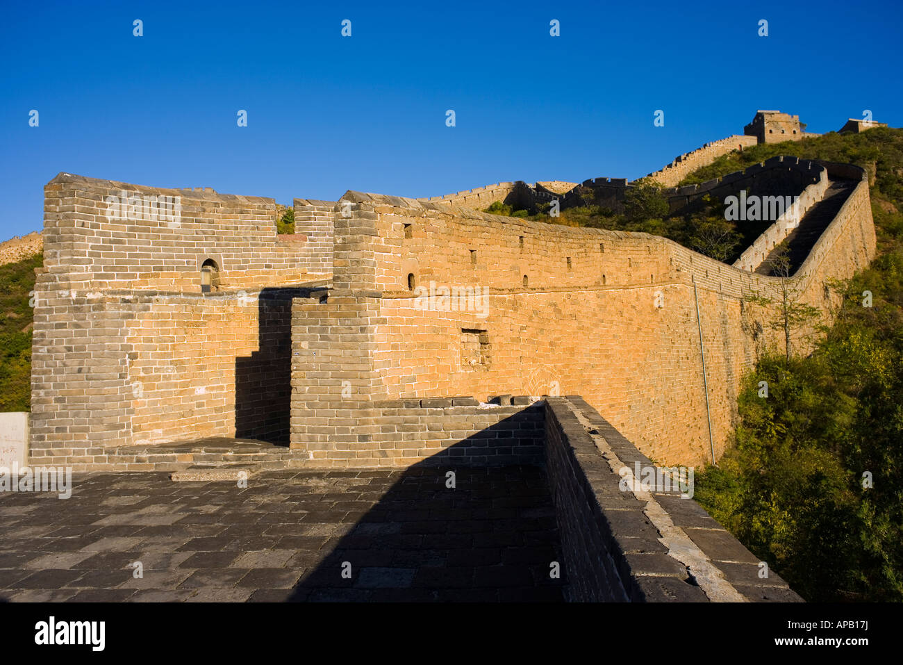 Great Wall of Jinshanling Stock Photo - Alamy