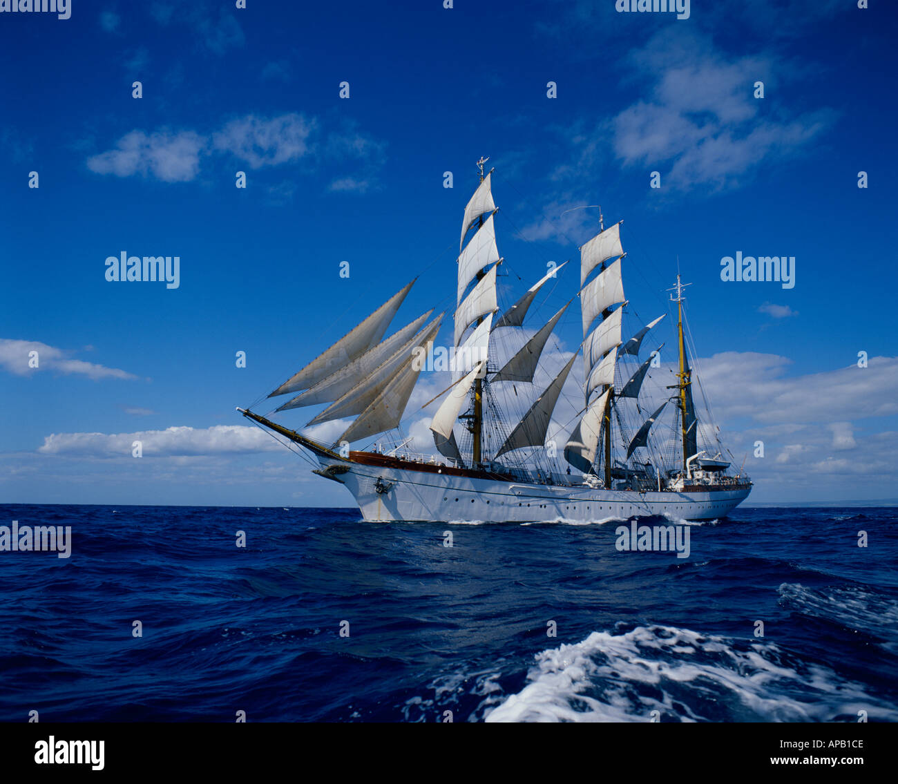 Gorch fock hi-res stock photography and images - Alamy