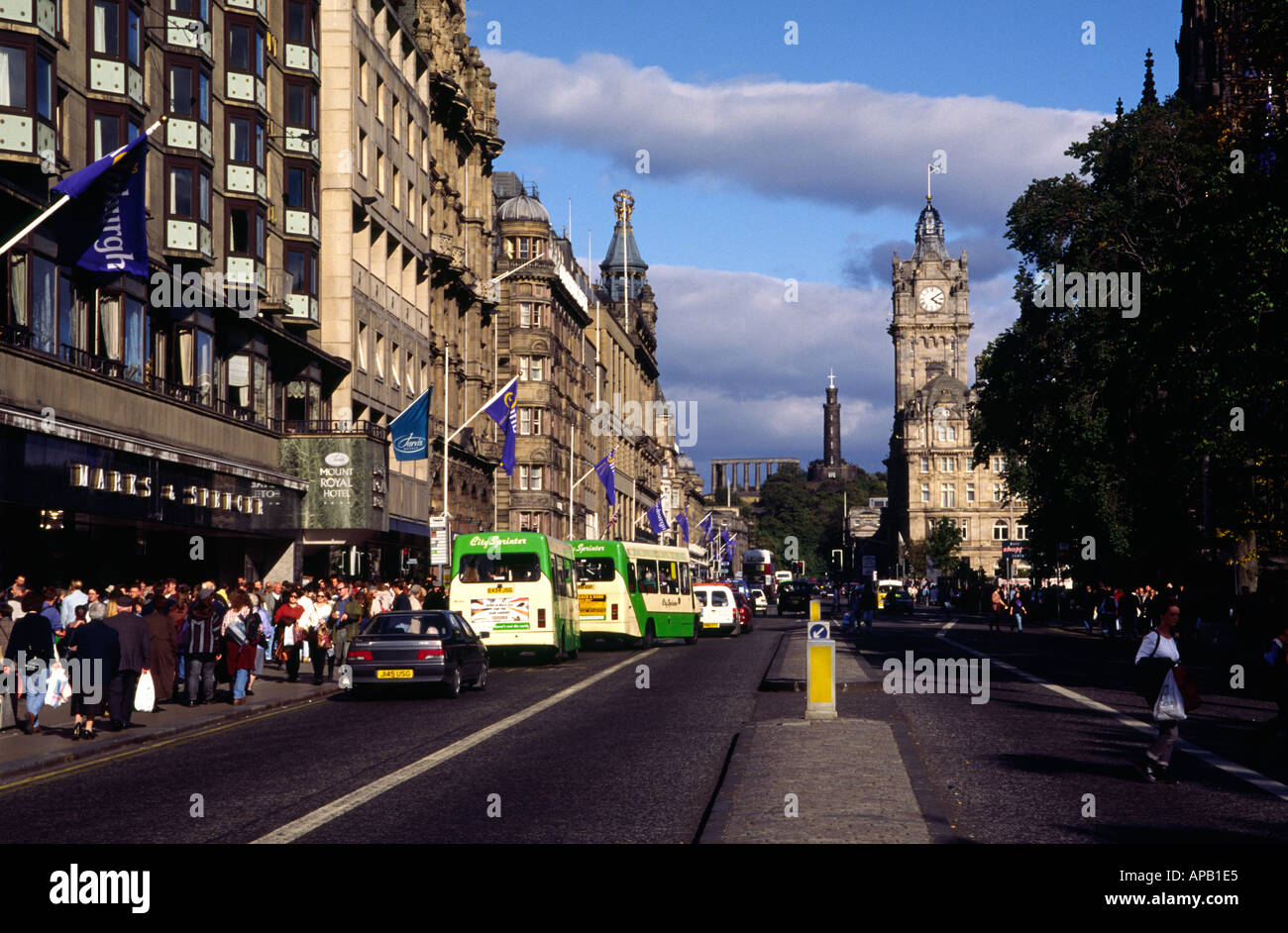 Edinburgh road hi-res stock photography and images - Alamy