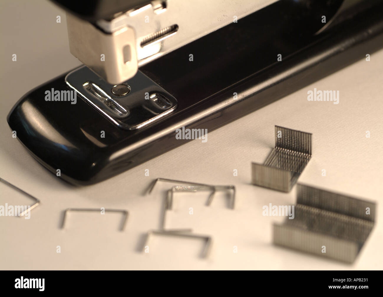 Office Stapler and Staples Stock Photo - Alamy