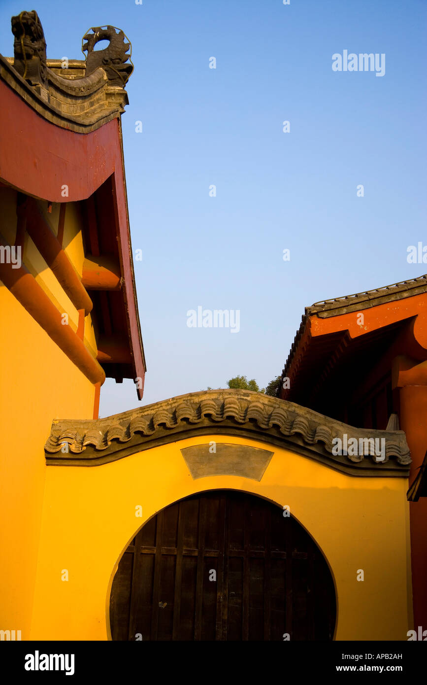 Qingming Riverside Landscape Garden in Kaifeng city Stock Photo - Alamy