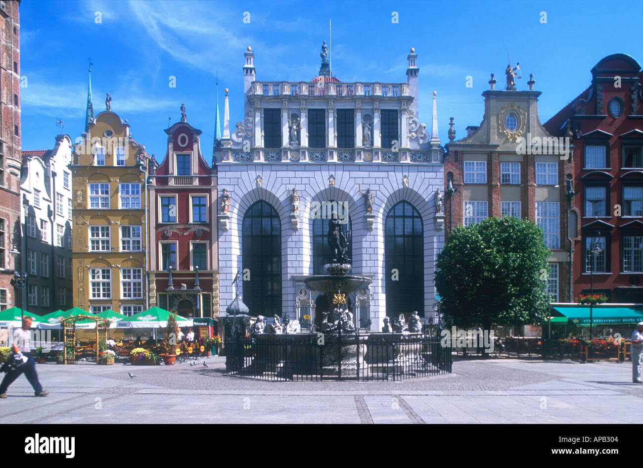 square Dlugi Targ mannerism facade of th artus court palace Neptune ...