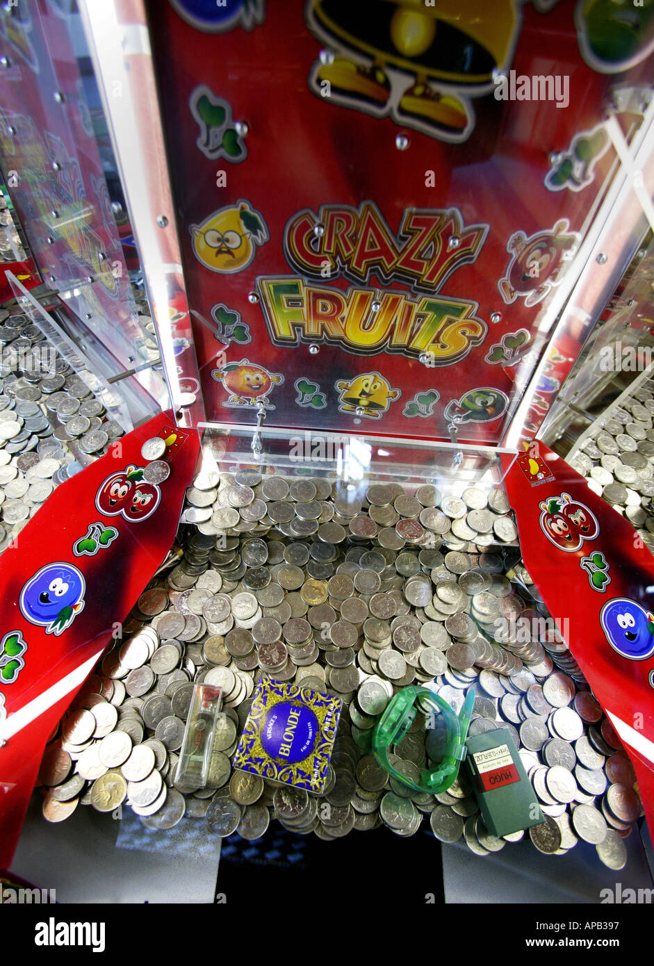 Gambling arcade hi-res stock photography and images - Alamy