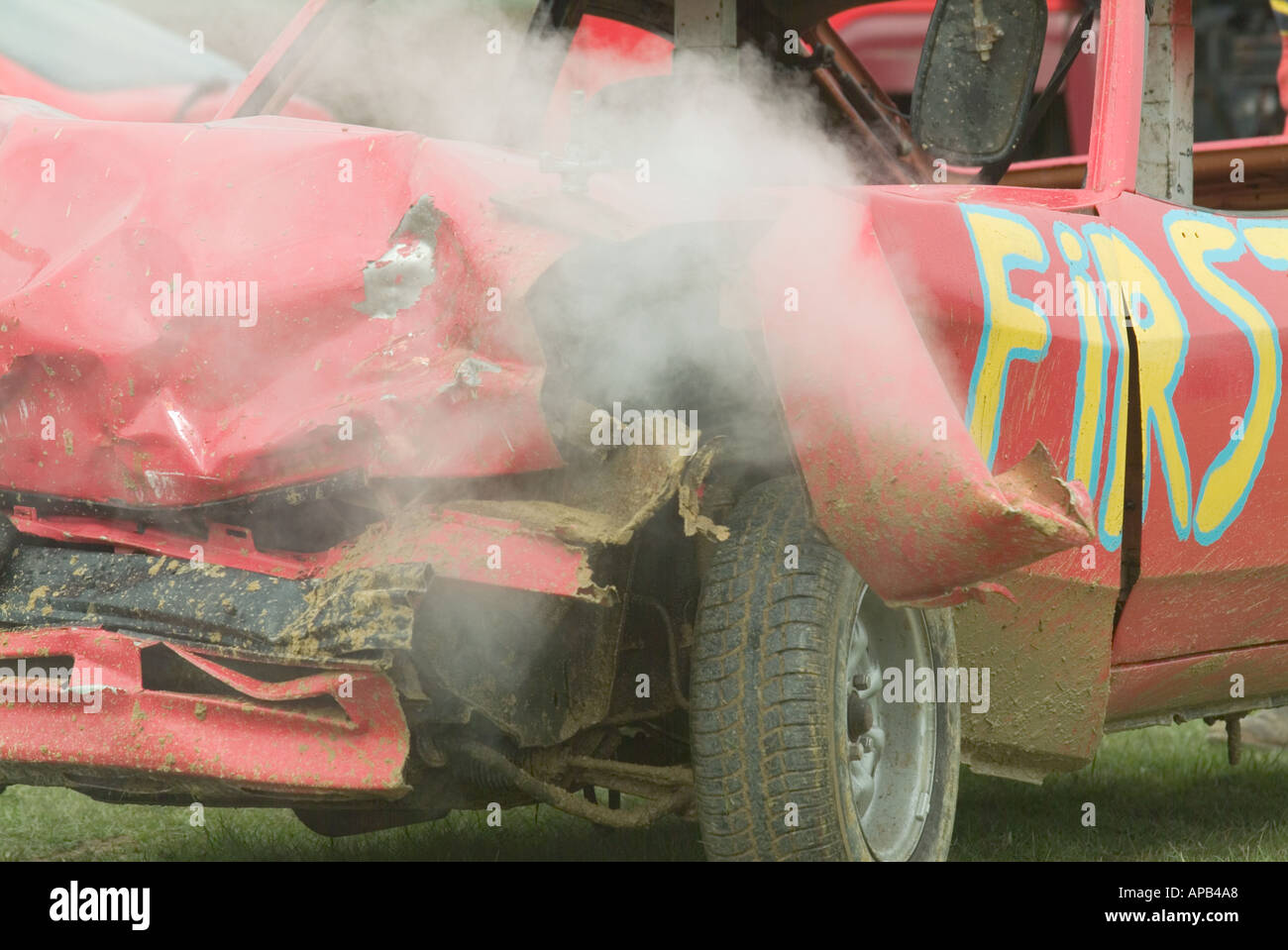 steam rising from over heating heat ford cortina classic car banger ...