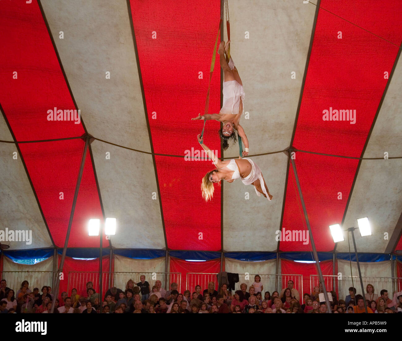 Circus Performers High Resolution Stock Photography and Images - Alamy