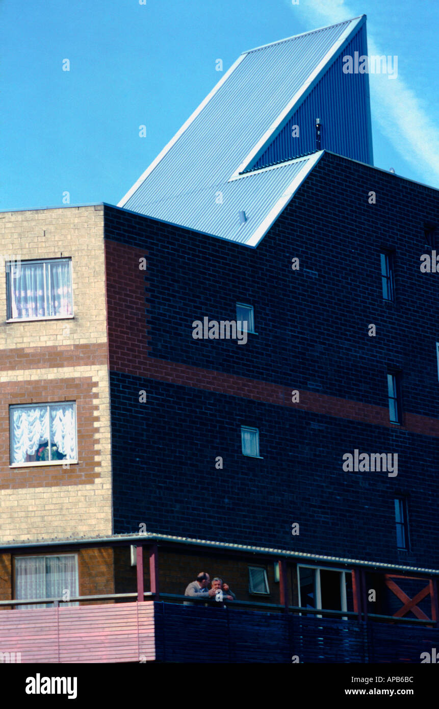 Byker wall housing estate hi-res stock photography and images - Alamy