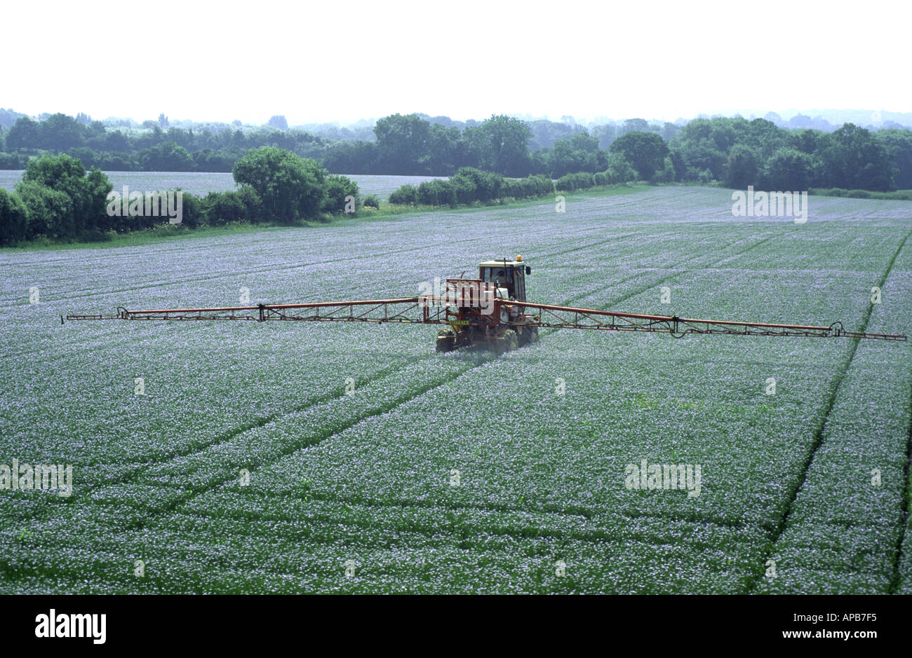 Crop sprayer Warwickshire England UK Stock Photo - Alamy