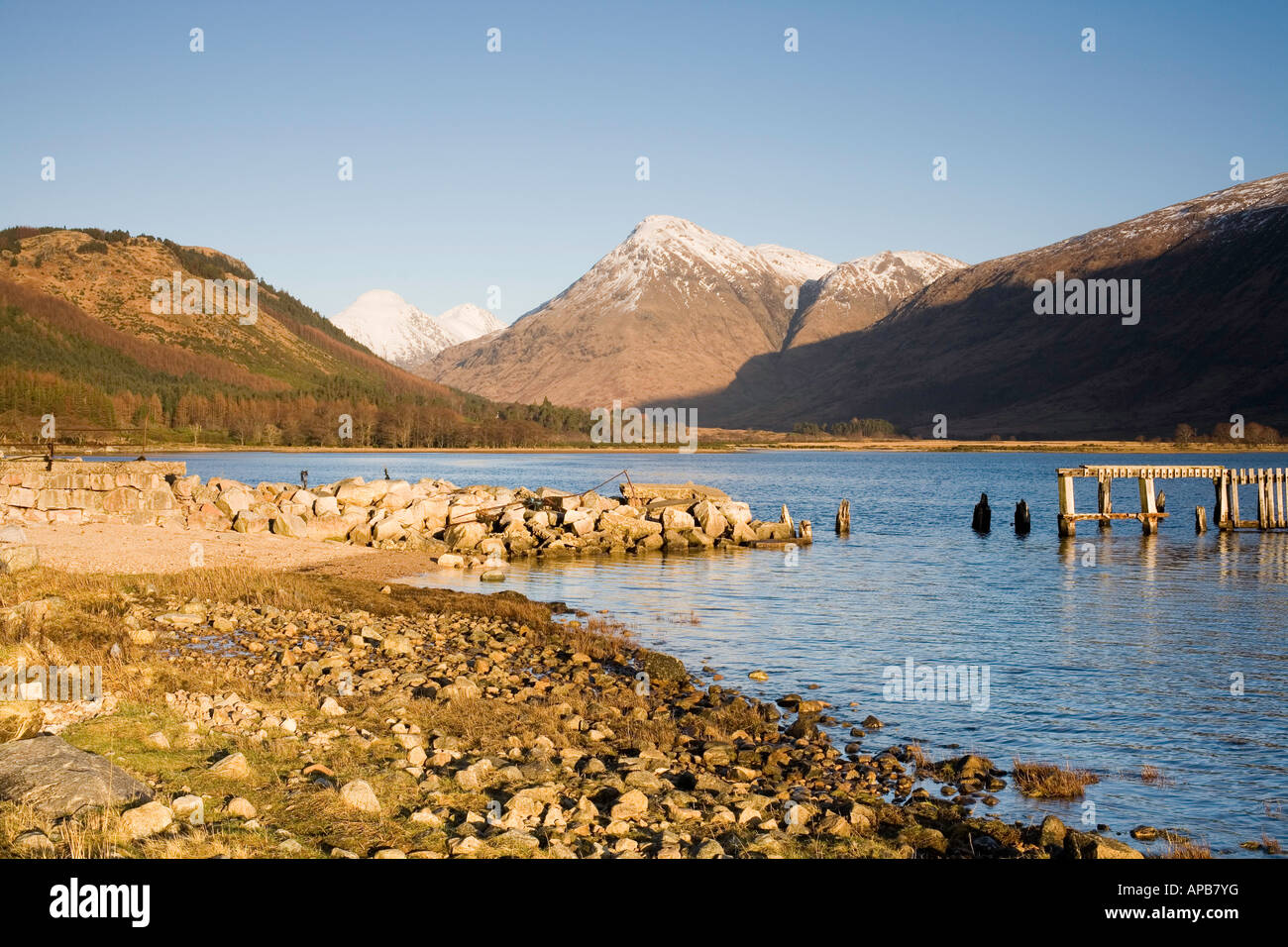 Loch etive jetty hi-res stock photography and images - Alamy