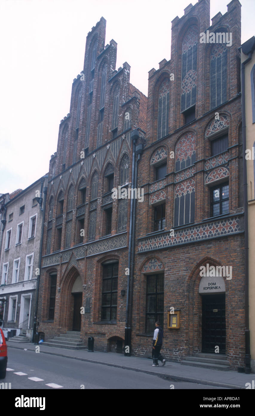 Gothic style brick facade Dom i Museum Kopernika House and Museum ...