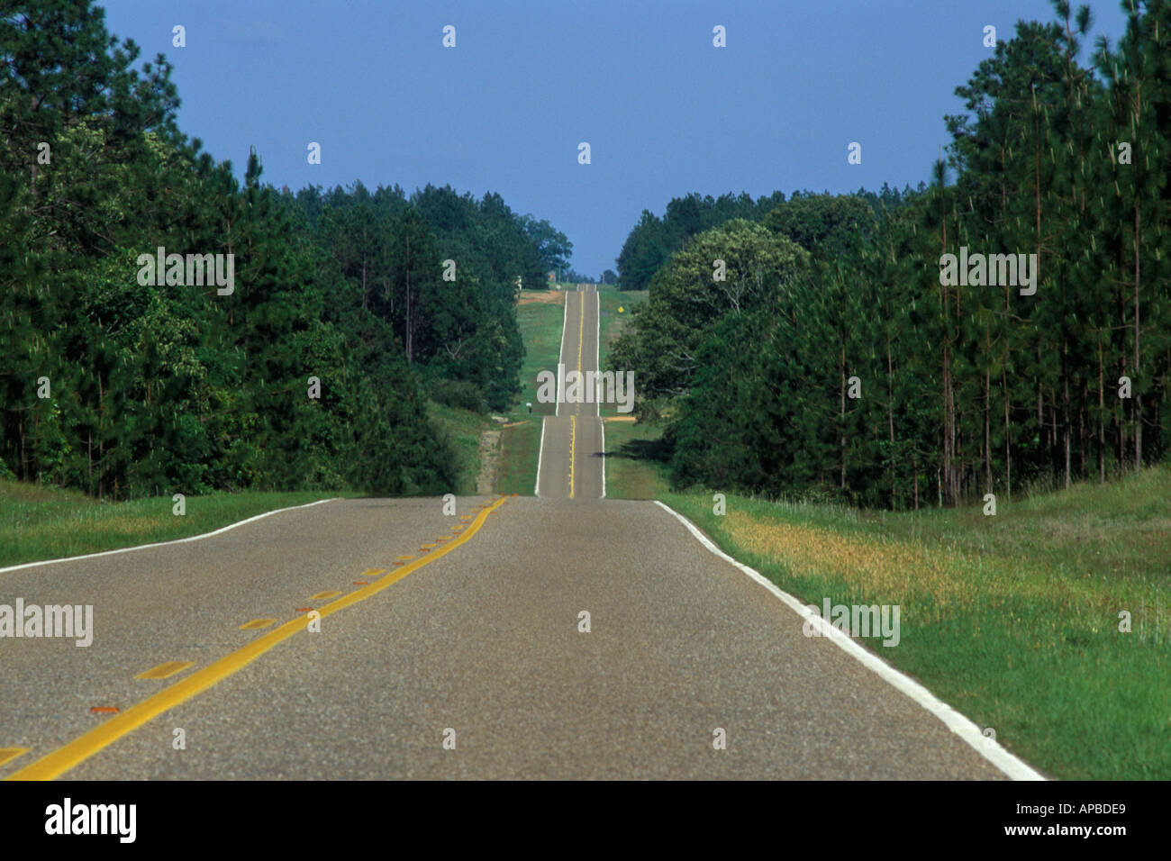 Road over the hills Northern Florida Stock Photo - Alamy