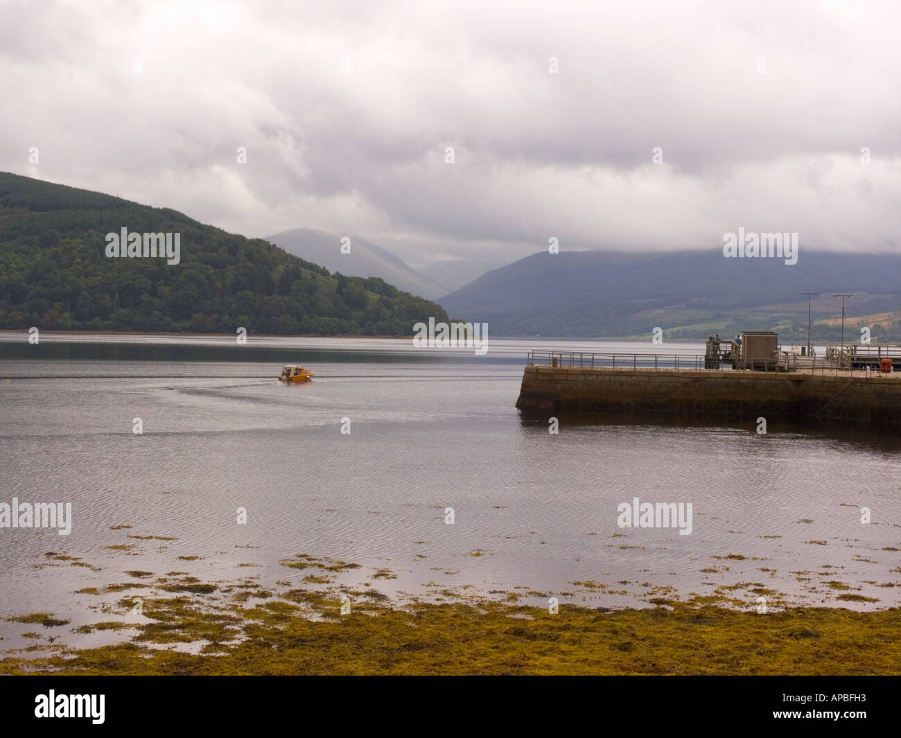 Inverary pier hi-res stock photography and images - Alamy