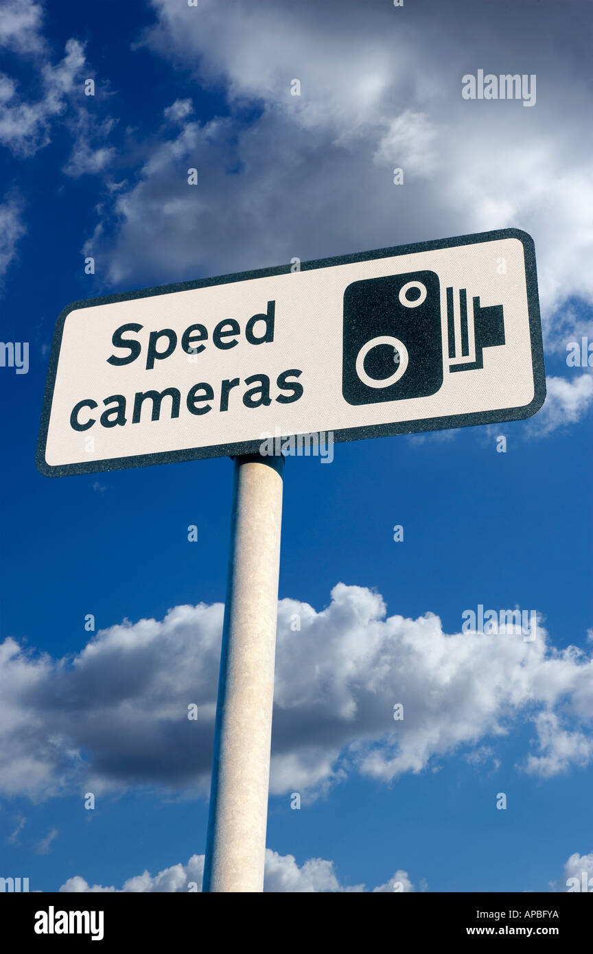 ROAD TRAFFIC SPEED CAMERA WARNING SIGN WITH BLUE SKY BACKGROUND Stock ...