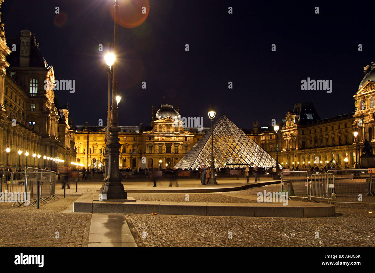 Front view of the Louvre in Paris by night Stock Photo - Alamy