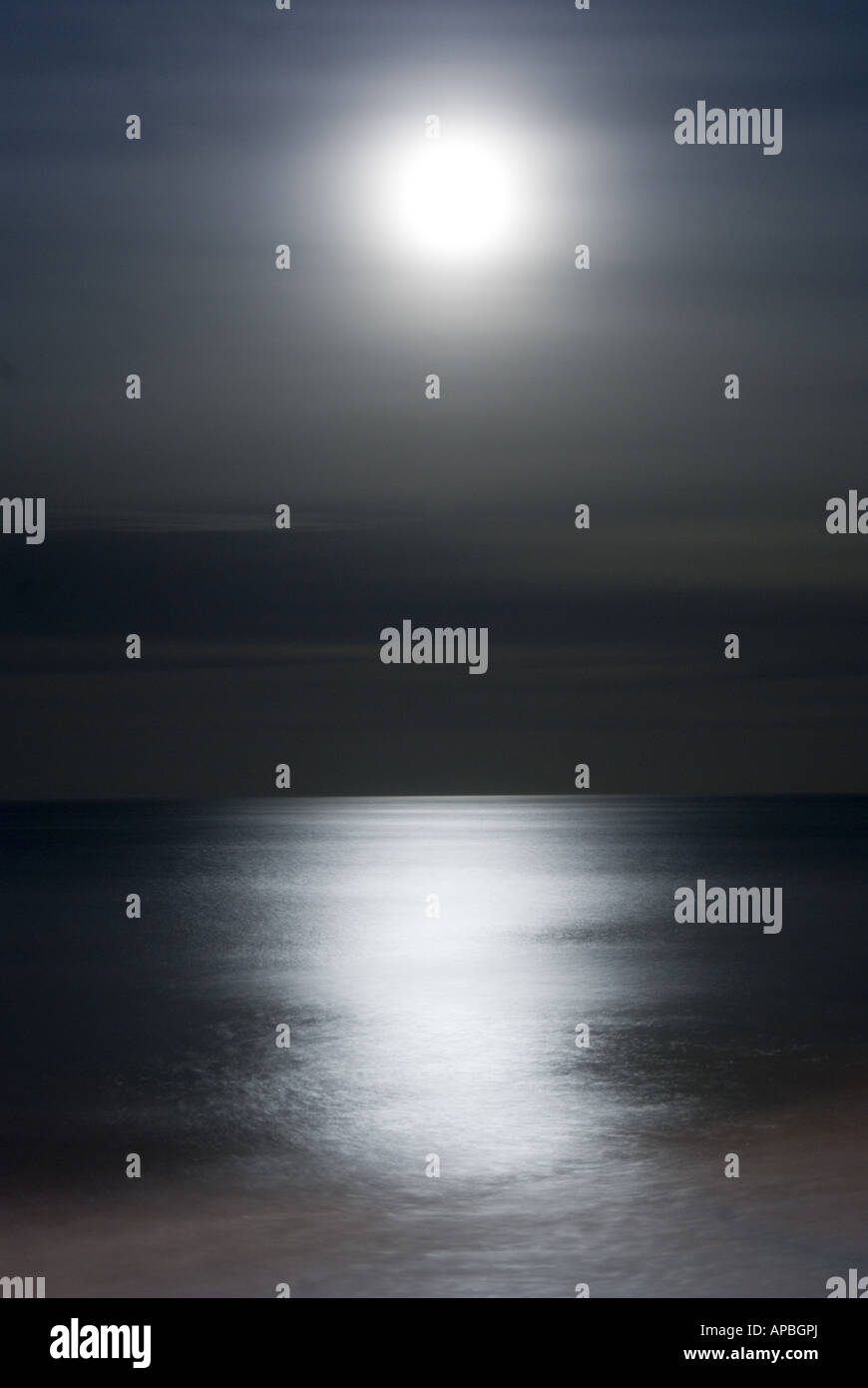 Raking evening light hi-res stock photography and images - Alamy