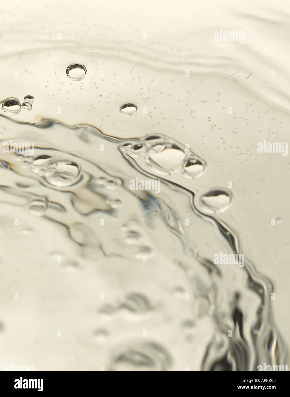 Bowl of bubbled rippled water Stock Photo - Alamy