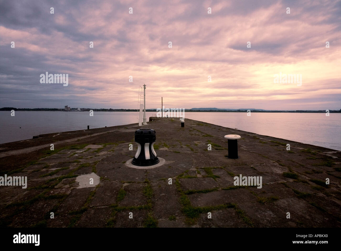 Lydney port restored hi-res stock photography and images - Alamy