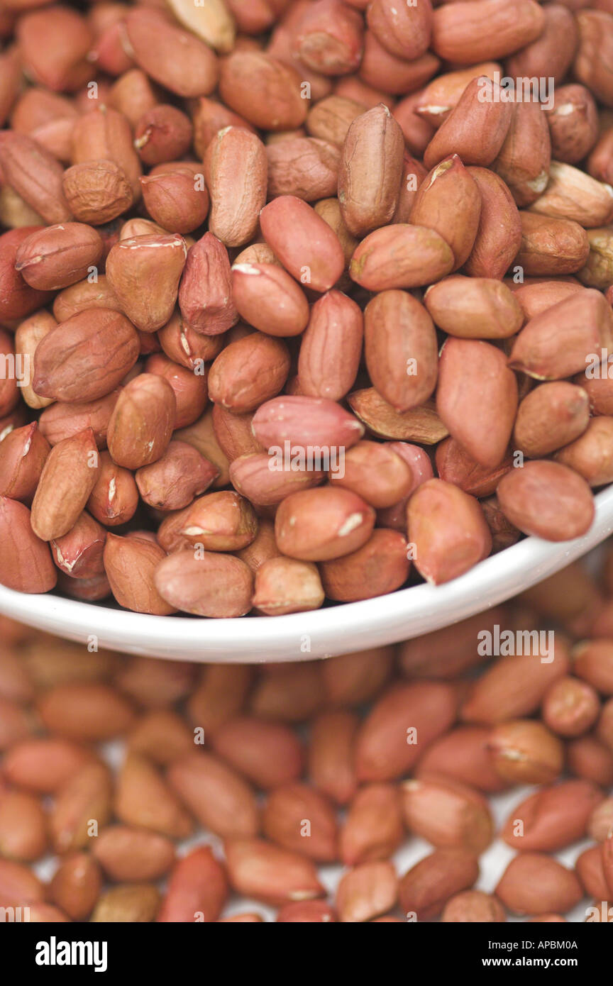 Red skin peanuts hi-res stock photography and images - Alamy