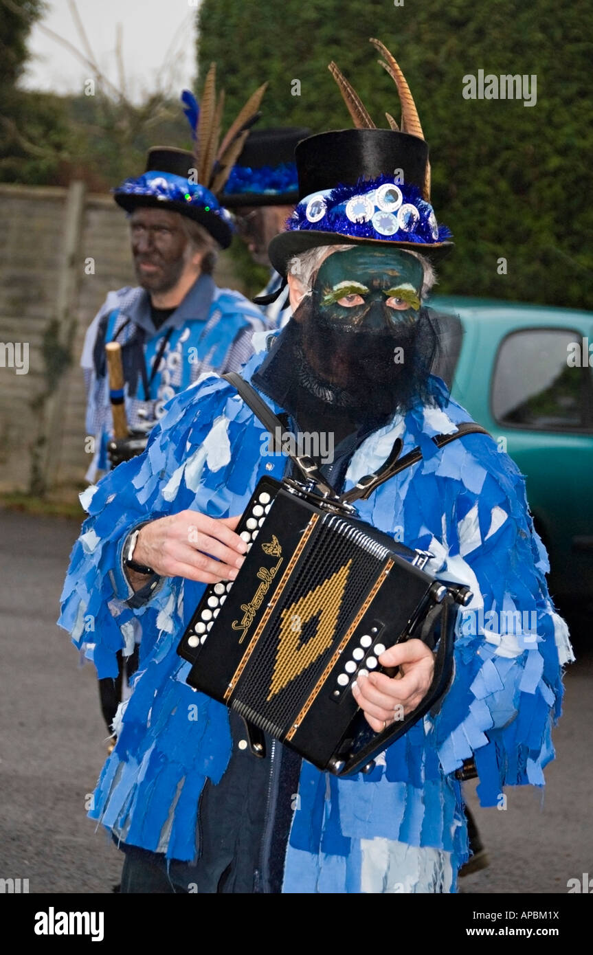 Morris dancing troup hi-res stock photography and images - Alamy