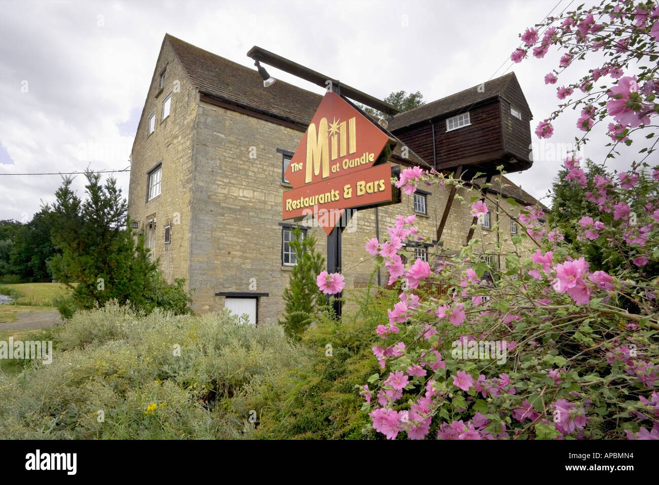 upper barnwell lock the mill at oundle restaurant alongside river nene ...