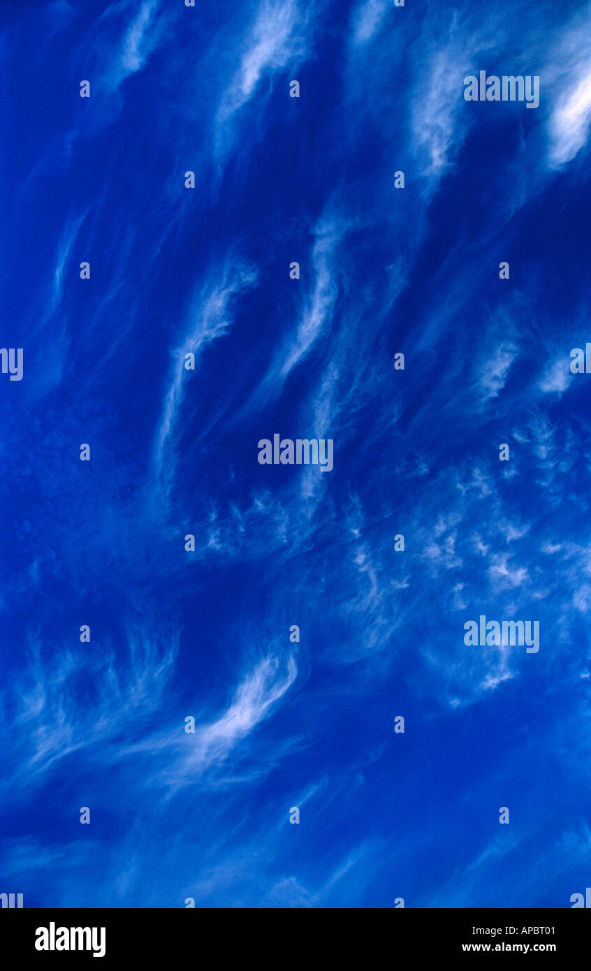 Wispy hi-res stock photography and images - Alamy