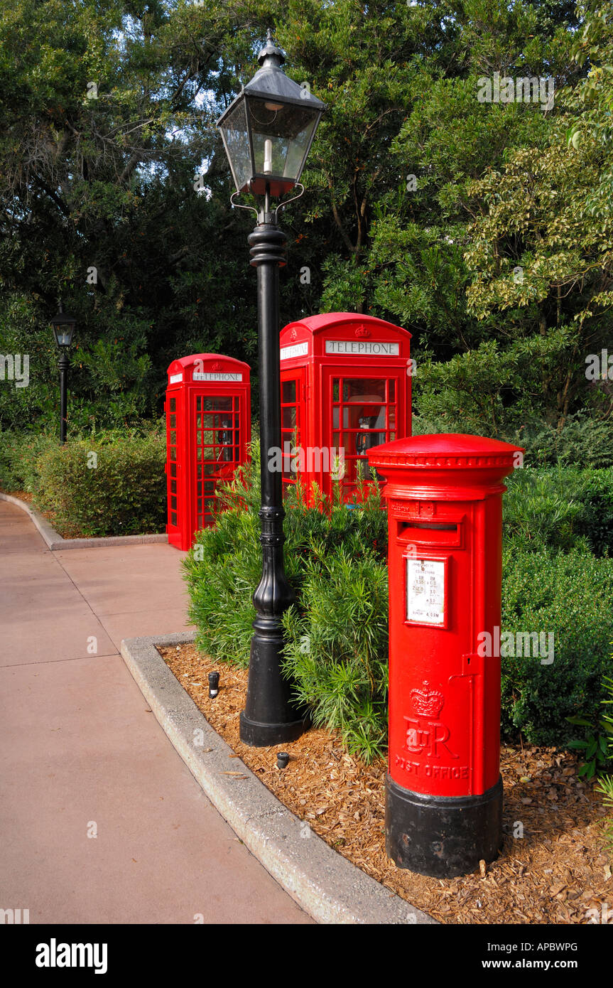 Red English Post box and telephone booths Stock Photo - Alamy