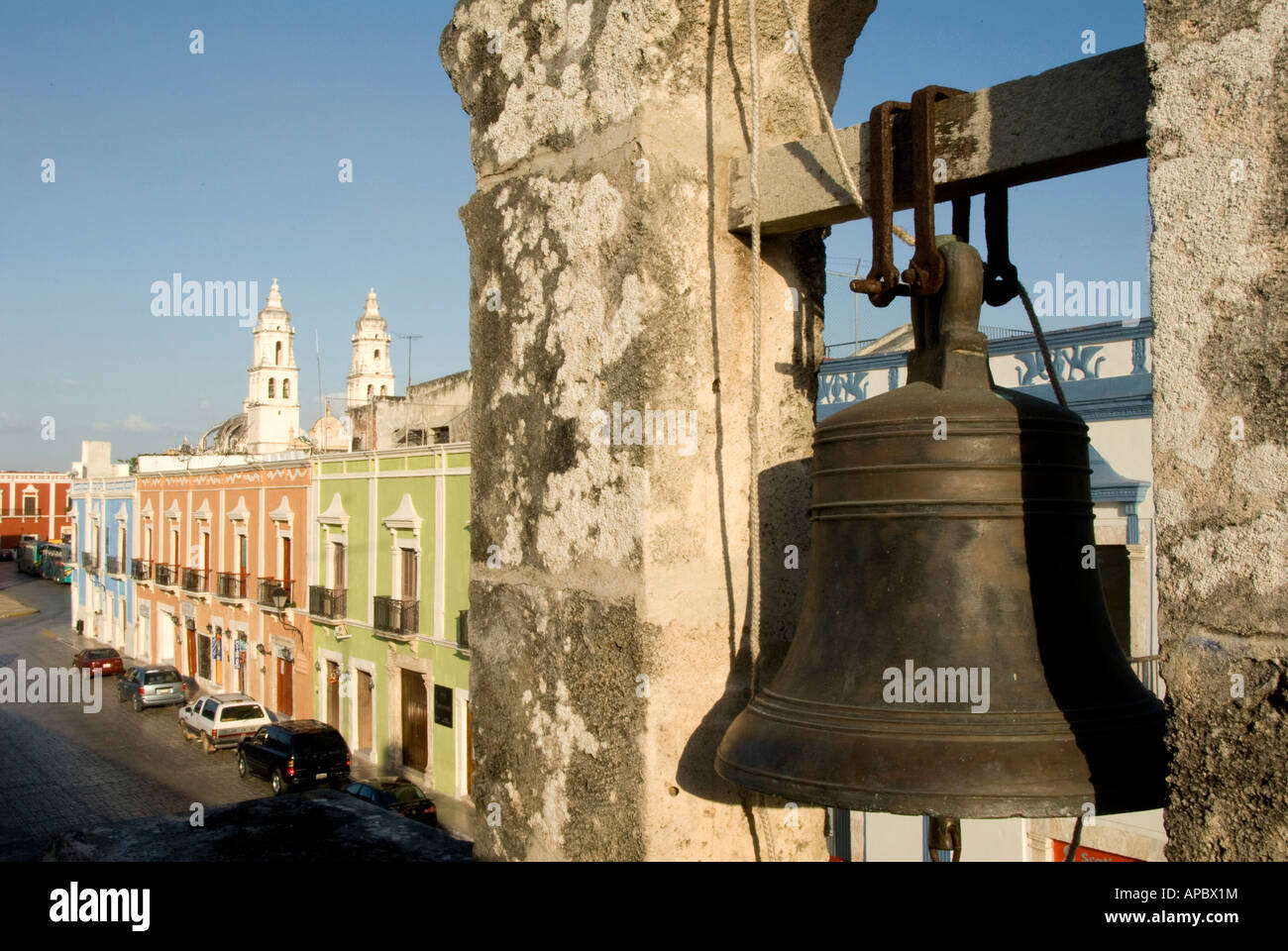 colonial style architecture of Mexico Stock Photo - Alamy
