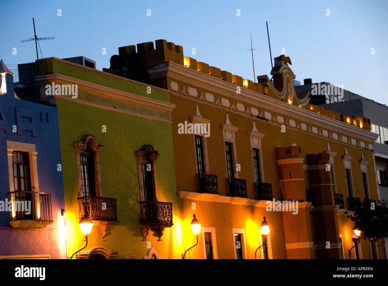 colonial style architecture of Mexico Stock Photo - Alamy