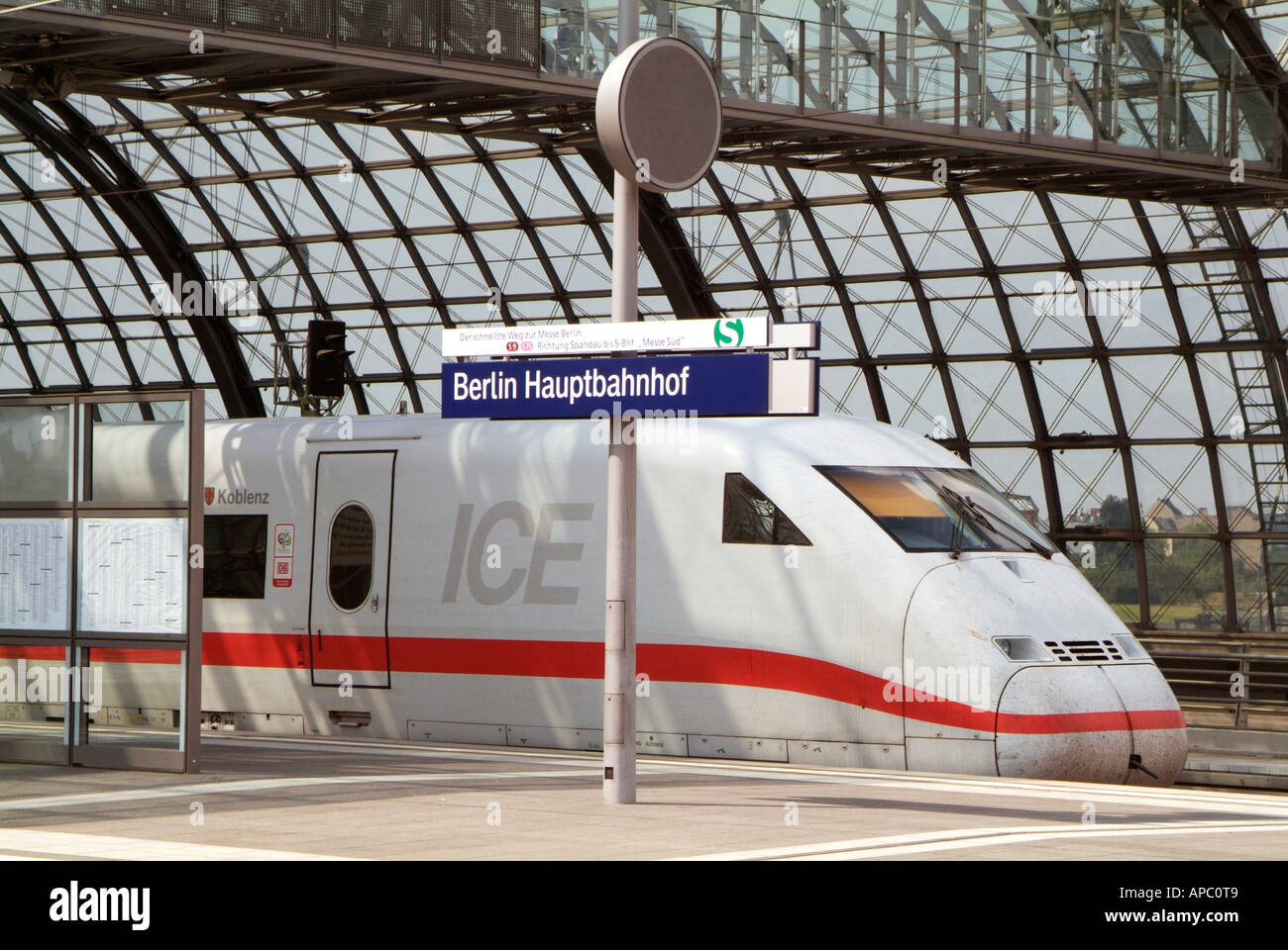 New building of the Berlin main station, Germany Stock Photo - Alamy