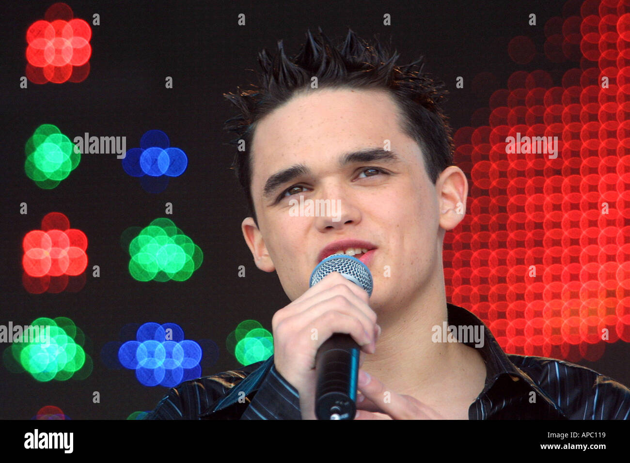 Gareth gates hi-res stock photography and images - Alamy