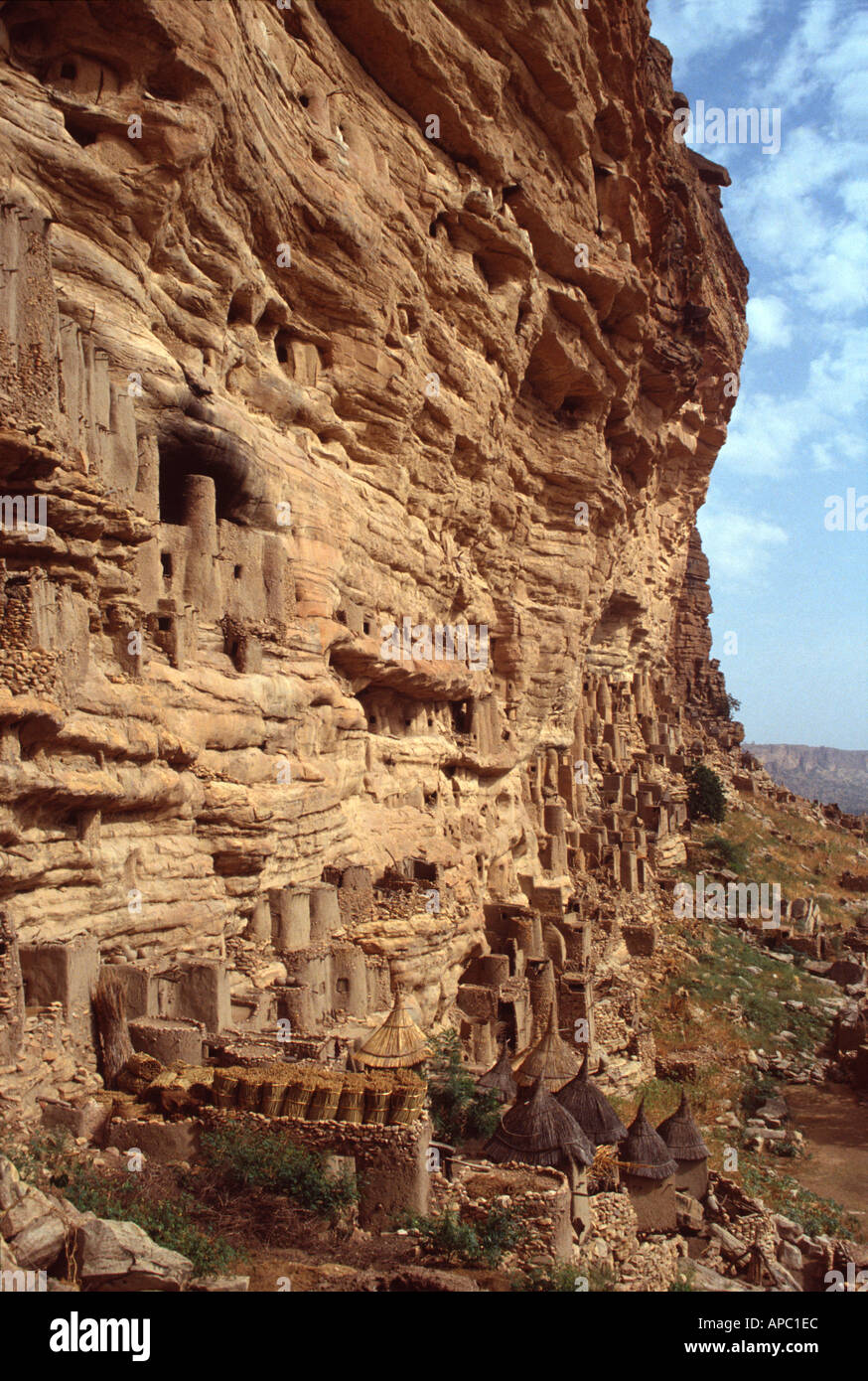 Ireli Dogon Village Bandiagara Escarpment Mali West Africa Stock Photo ...