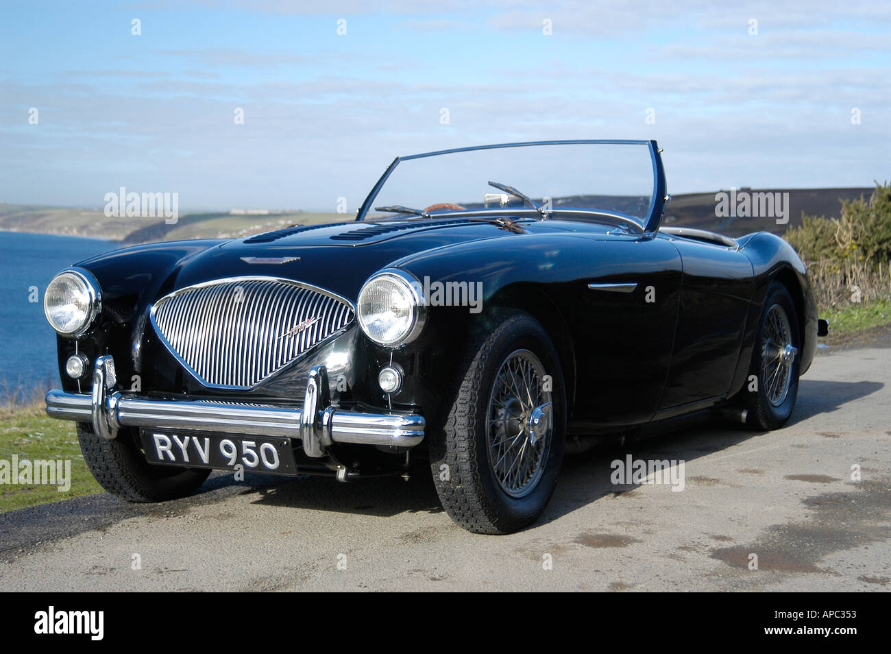 Austin healy hi-res stock photography and images - Alamy