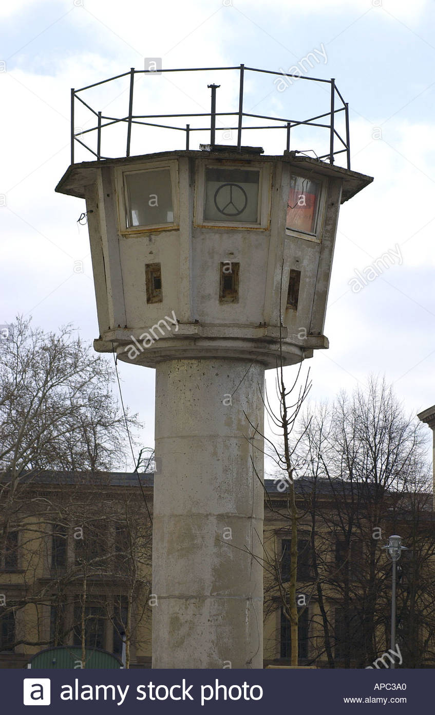Berlin Wall Watch Tower Stock Photos & Berlin Wall Watch Tower Stock ...
