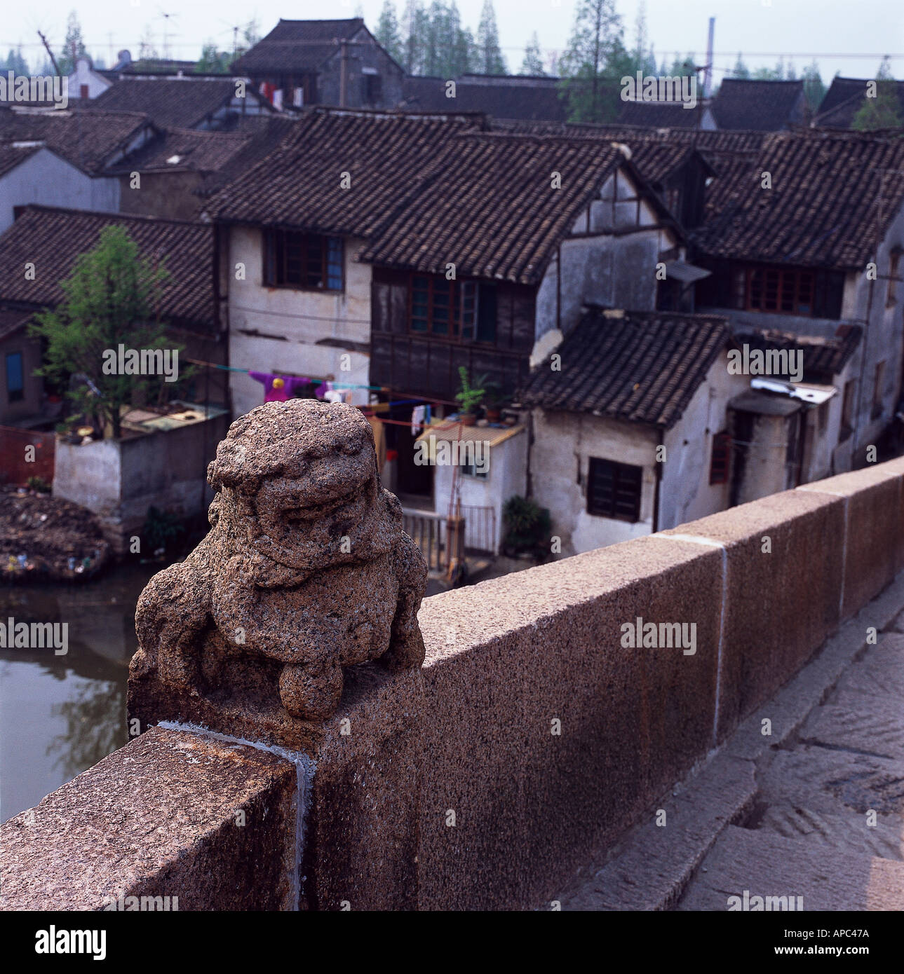 Fangsheng hi-res stock photography and images - Alamy