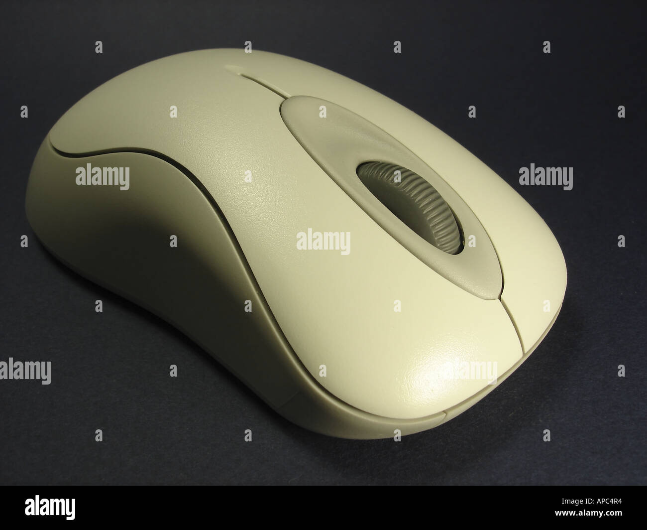 Cordless computer mouse Stock Photo - Alamy