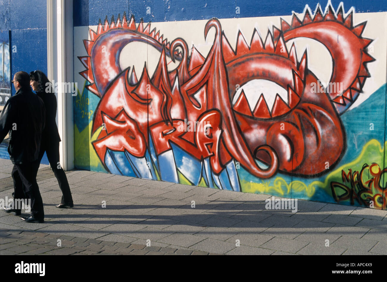 Welsh dragon hi-res stock photography and images - Alamy