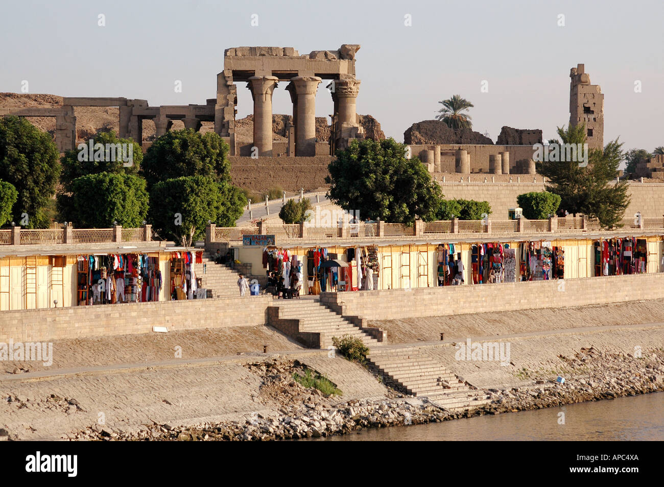 Kom ombo ancient temple hi-res stock photography and images - Alamy