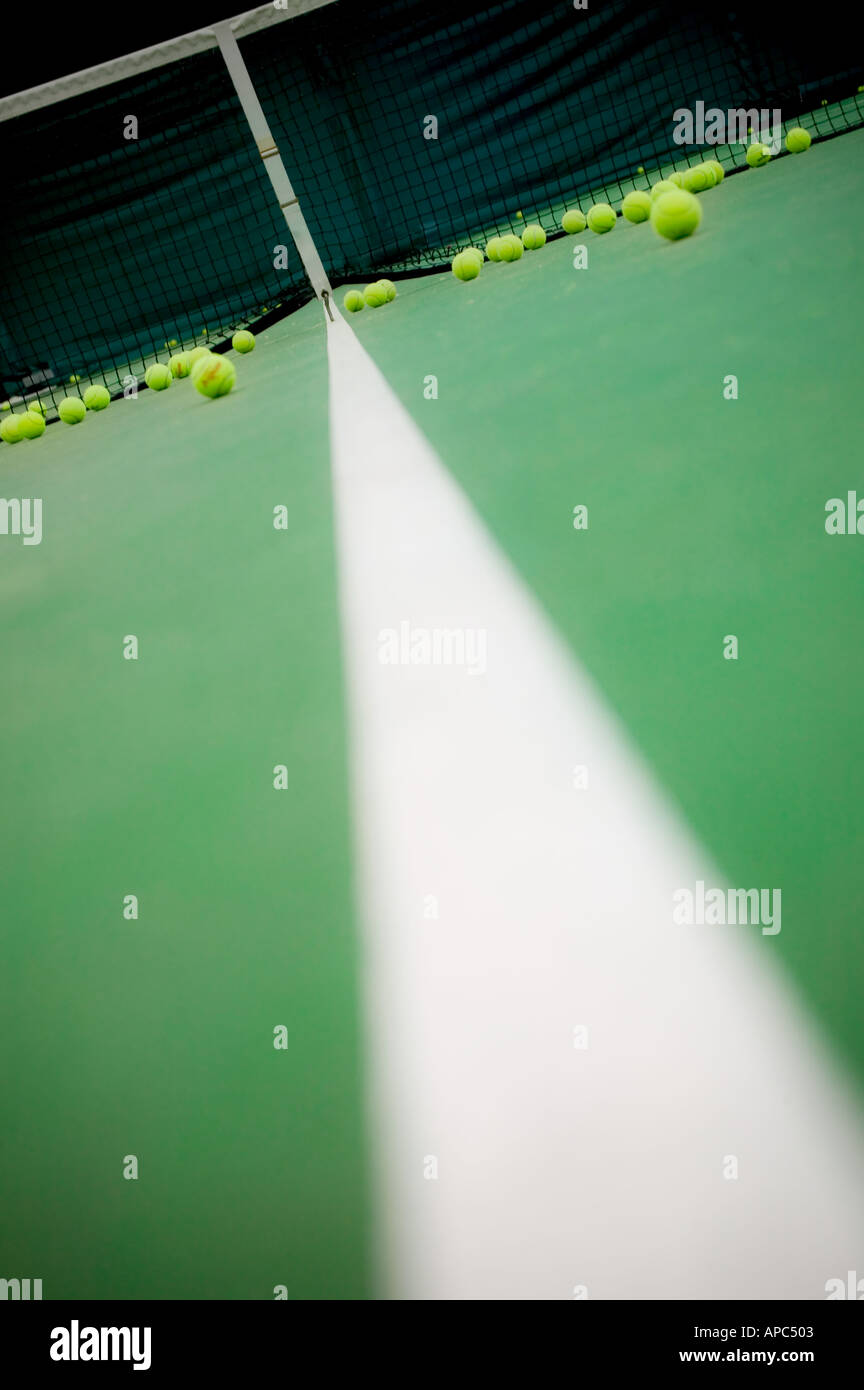 The tennis court hi-res stock photography and images - Alamy