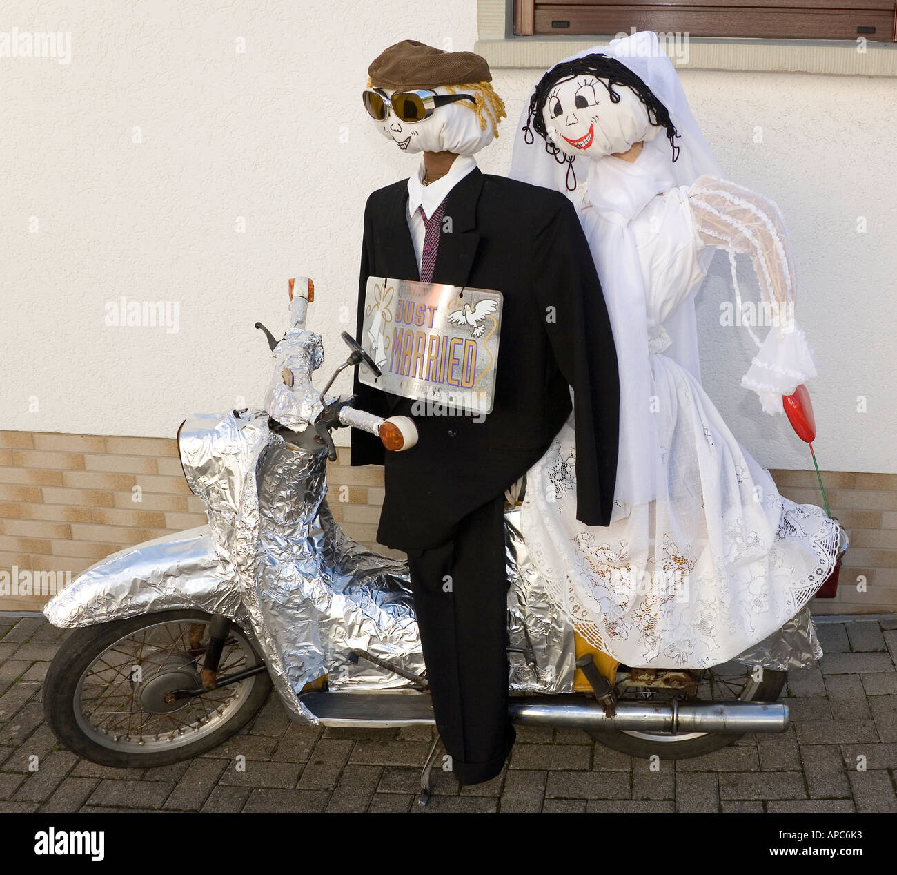 Just married funny hi-res stock photography and images - Alamy