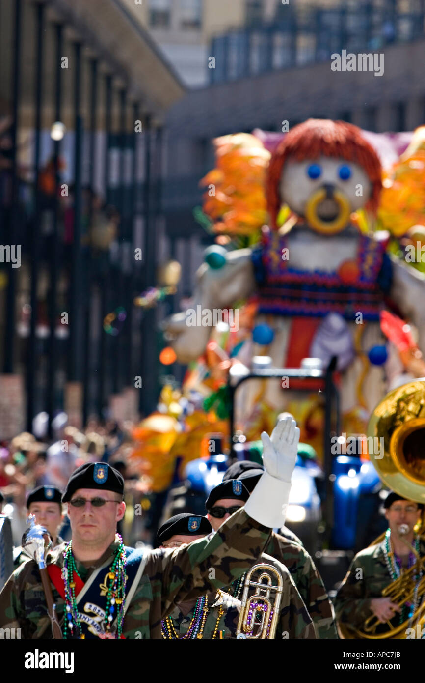 Fat soldier hi-res stock photography and images - Alamy