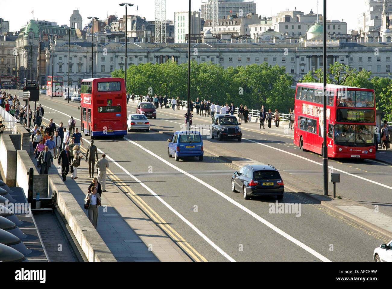 London bridge pedestrians multiracial hi-res stock photography and ...